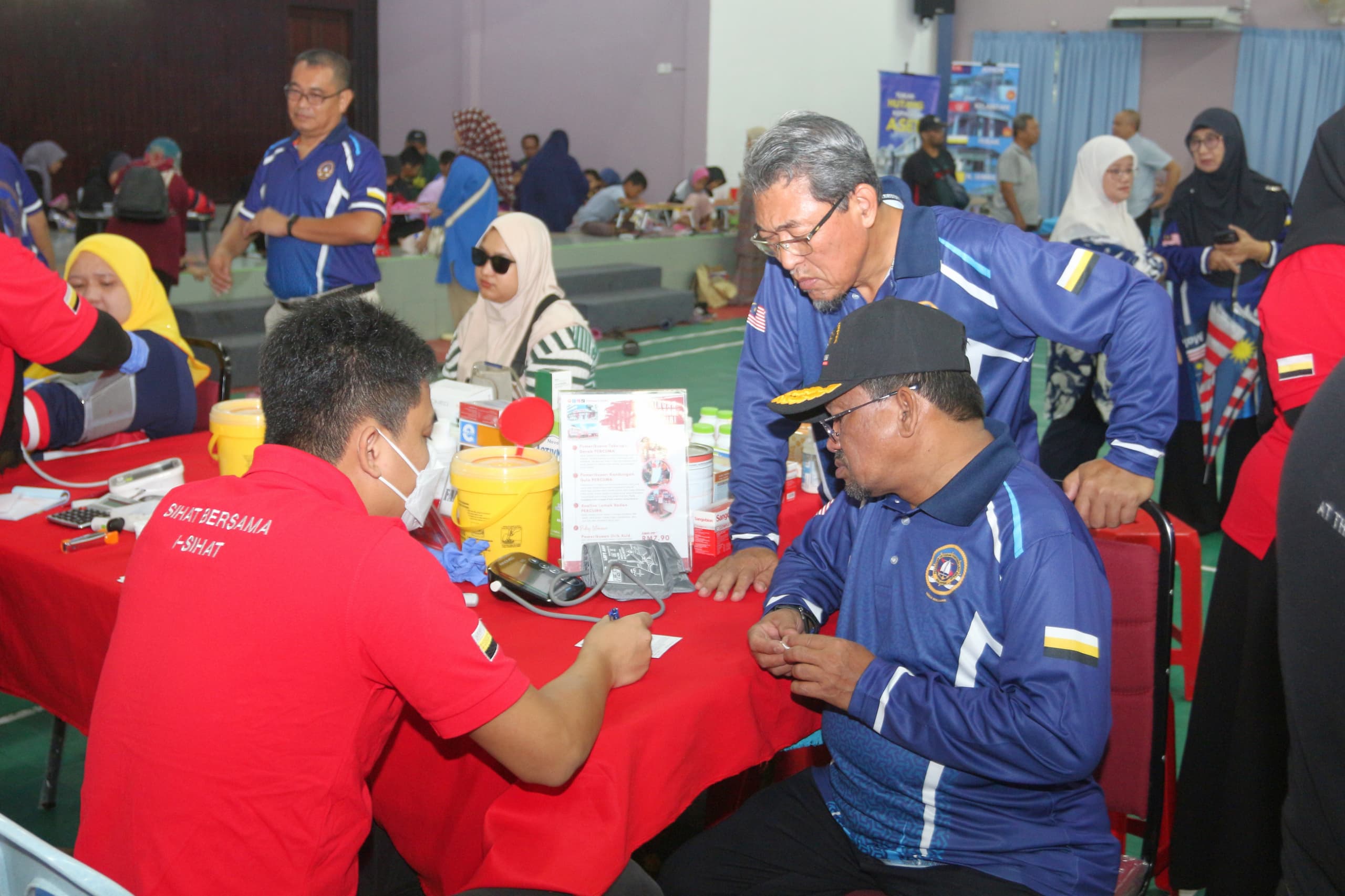 PERSATUAN VETERAN TLDM CAWANGAN NEGERI PERAK ANJUR KARNIVAL USAHAWAN ...